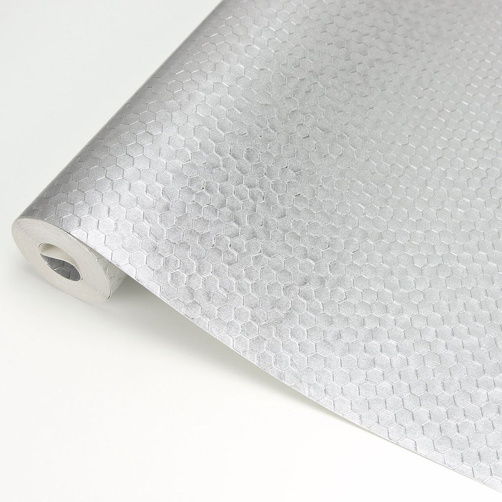 2927-42485 Carbon Silver Honeycomb Geometric Wallpaper – wallcoveringsmart