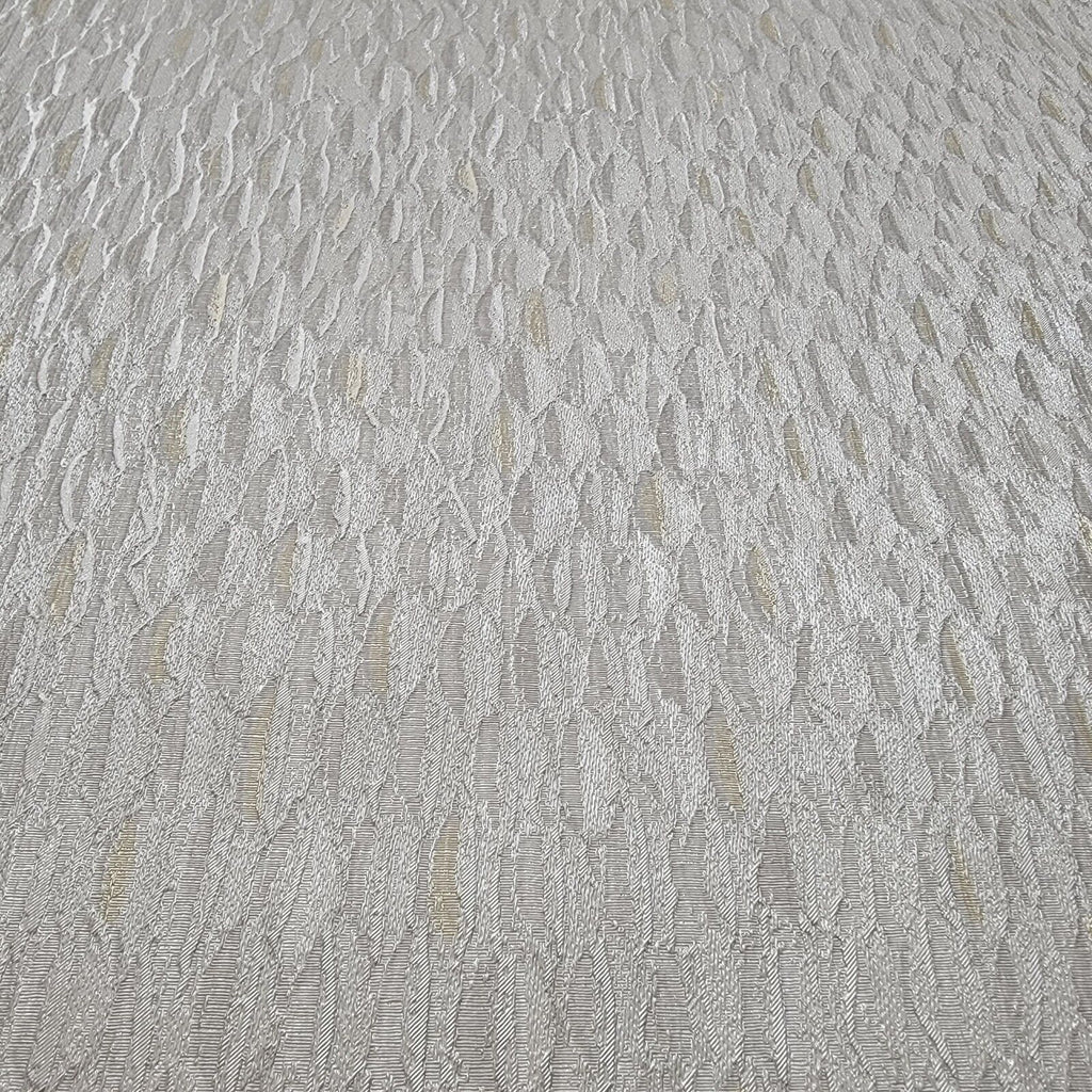 M50035 ivory beige cream gold metallic Wallpaper fish scale tile patte ...